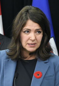 Danielle Smith summons Ed Stelmach, Lyle Oberg from the Alberta ...